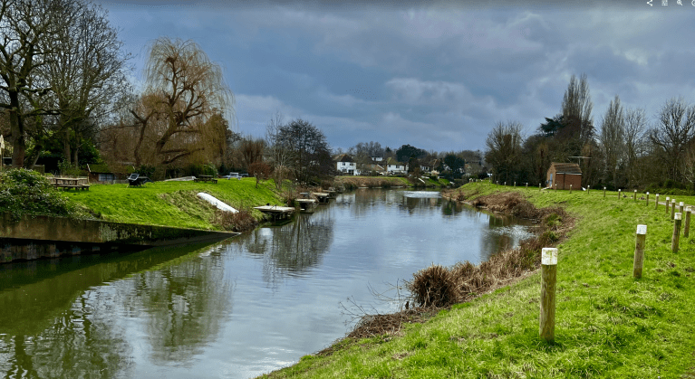 Making Mole hills out of Mountains: the formation of the Mole and the ...